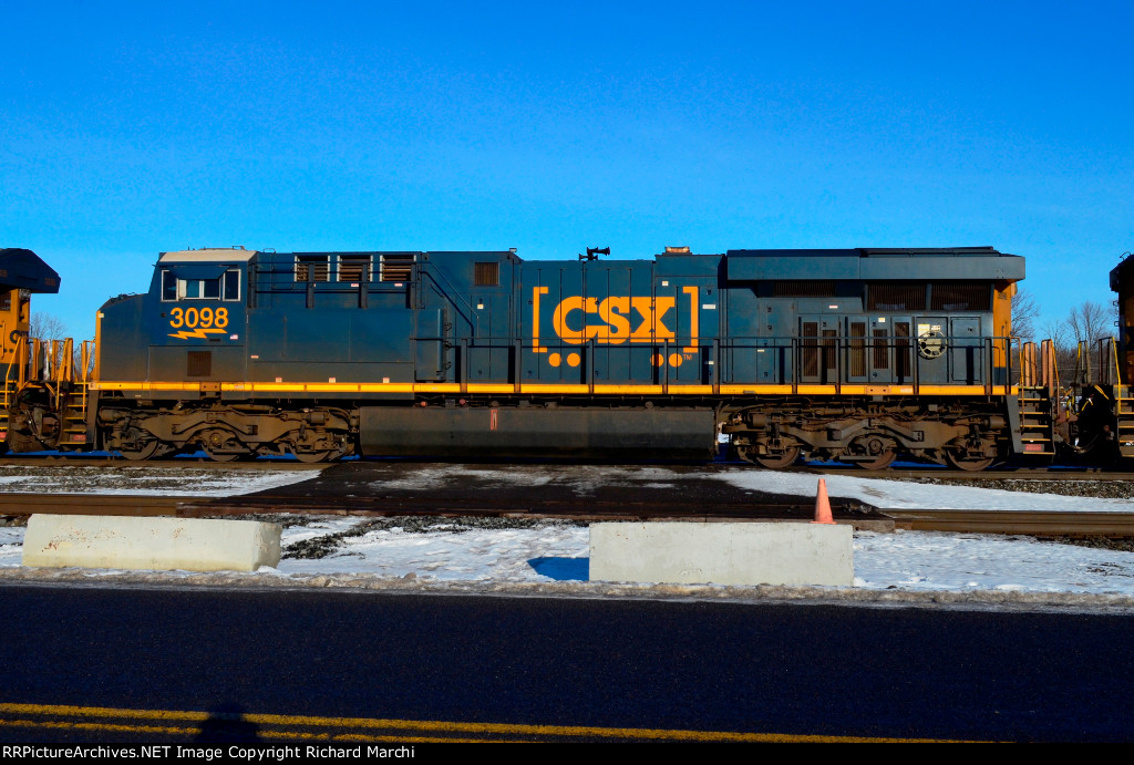 CSX 3098
